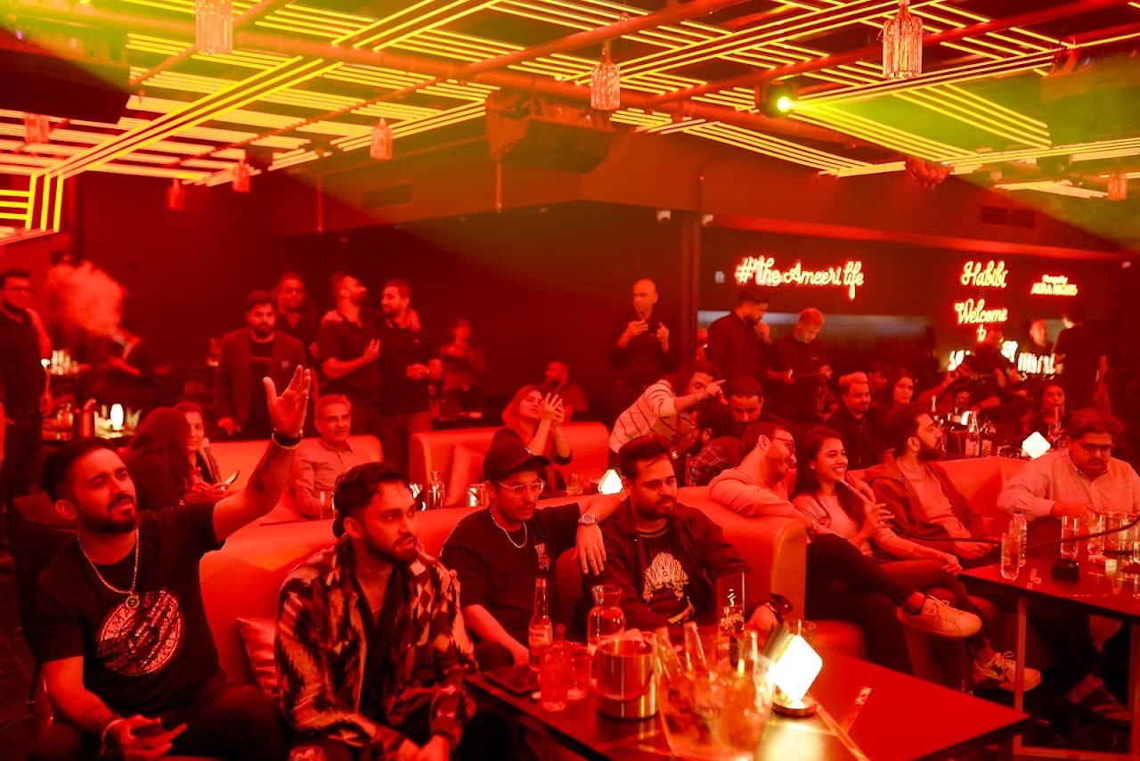Ameeri Club & Lounge | Best Desi club in Dubai | Indian Live Music ...